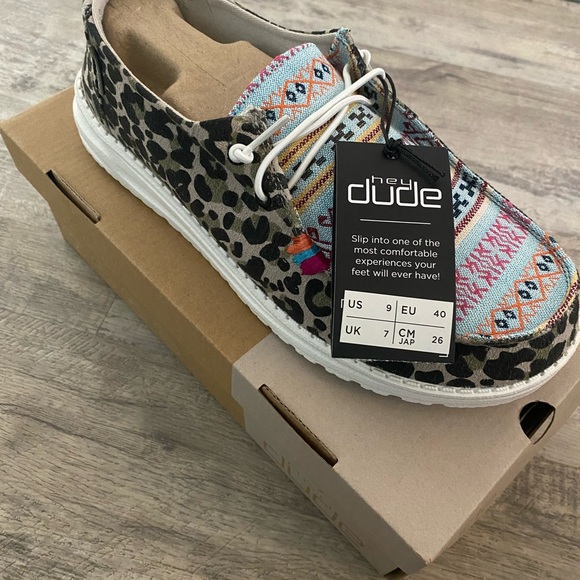 Hey Dude | Shoes | Nwt And Box Hey Dude Wendy Aztec Jungle Beige Buckle ...